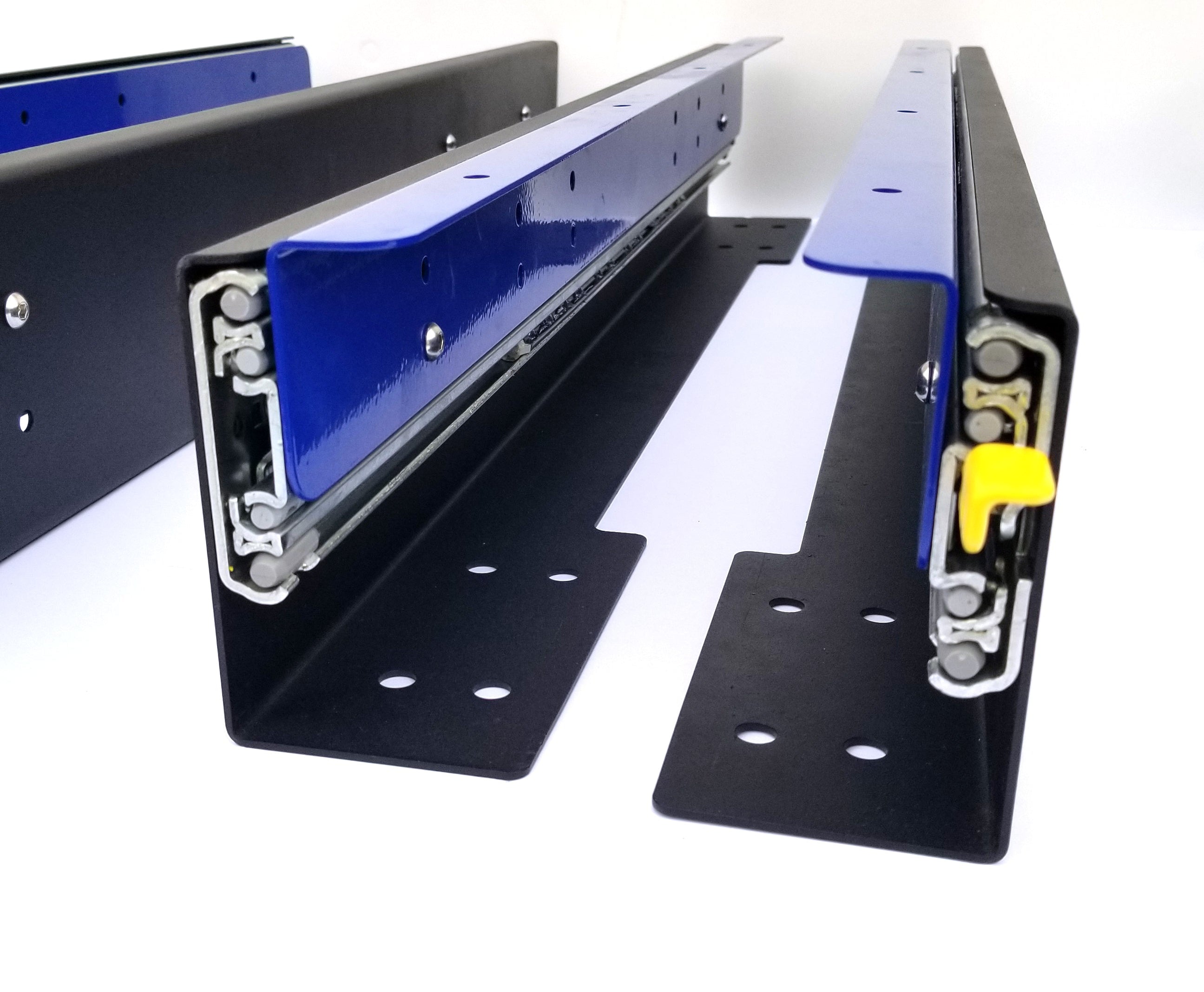 [TEMBOTUSK] DIY Slide Tracks & Rails — Expedition Upfitter
